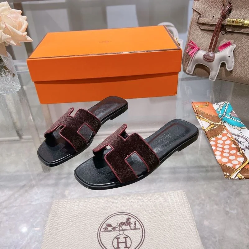 Inexpensive Hermes Slippers