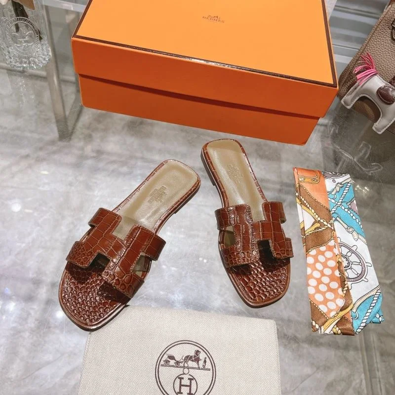 Value-priced Hermes Slippers