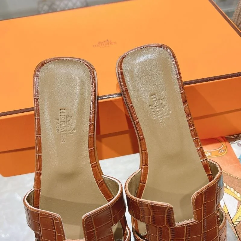 Value-priced Hermes Slippers