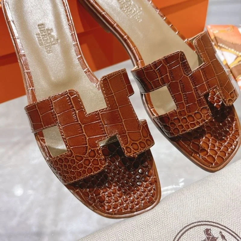 Value-priced Hermes Slippers
