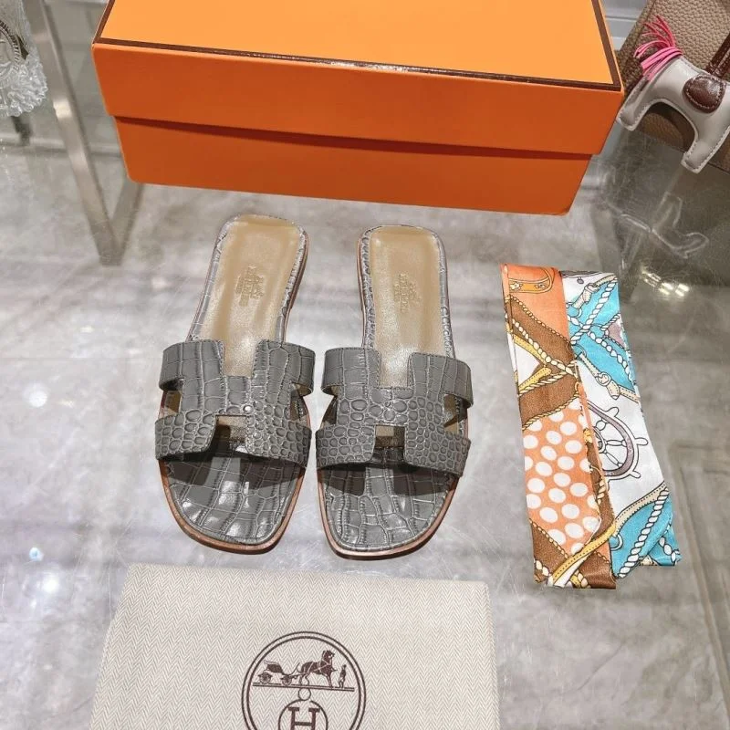 Hermes Slippers