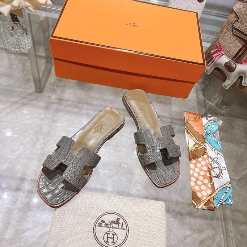 Bargain Hermes Slippers