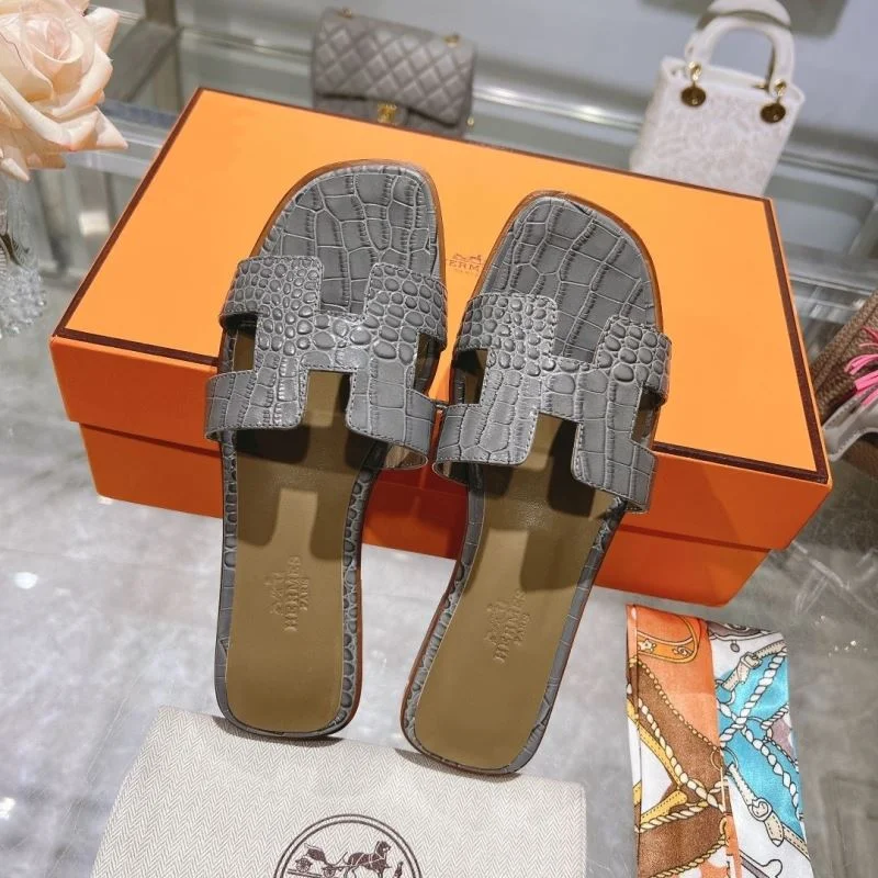 Bargain Hermes Slippers