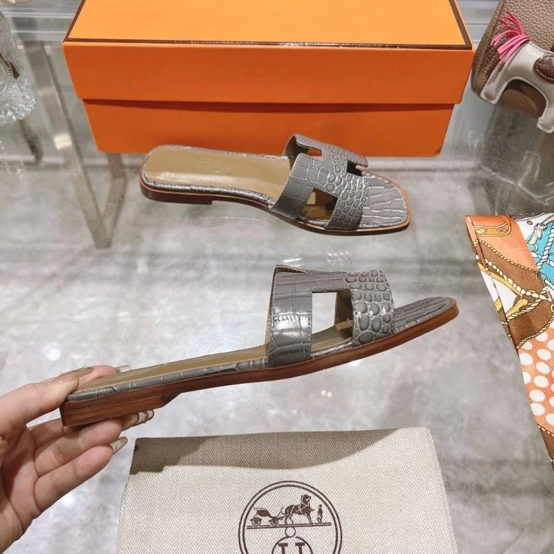 Bargain Hermes Slippers