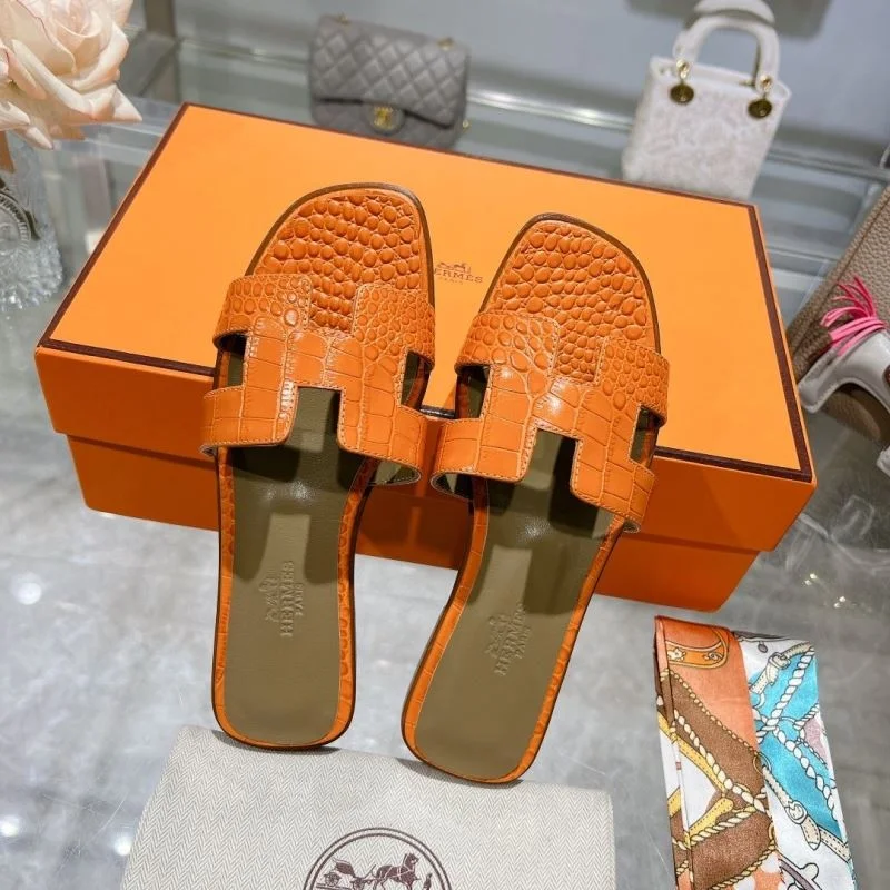 Inexpensive Hermes Slippers