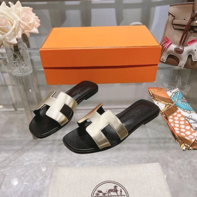 Exact replica Hermes Slippers