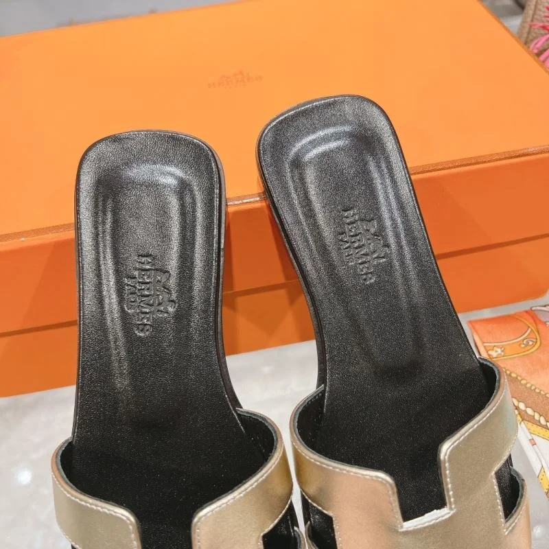 Exact replica Hermes Slippers