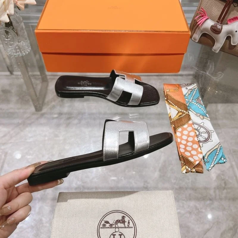 Inexpensive Hermes Slippers