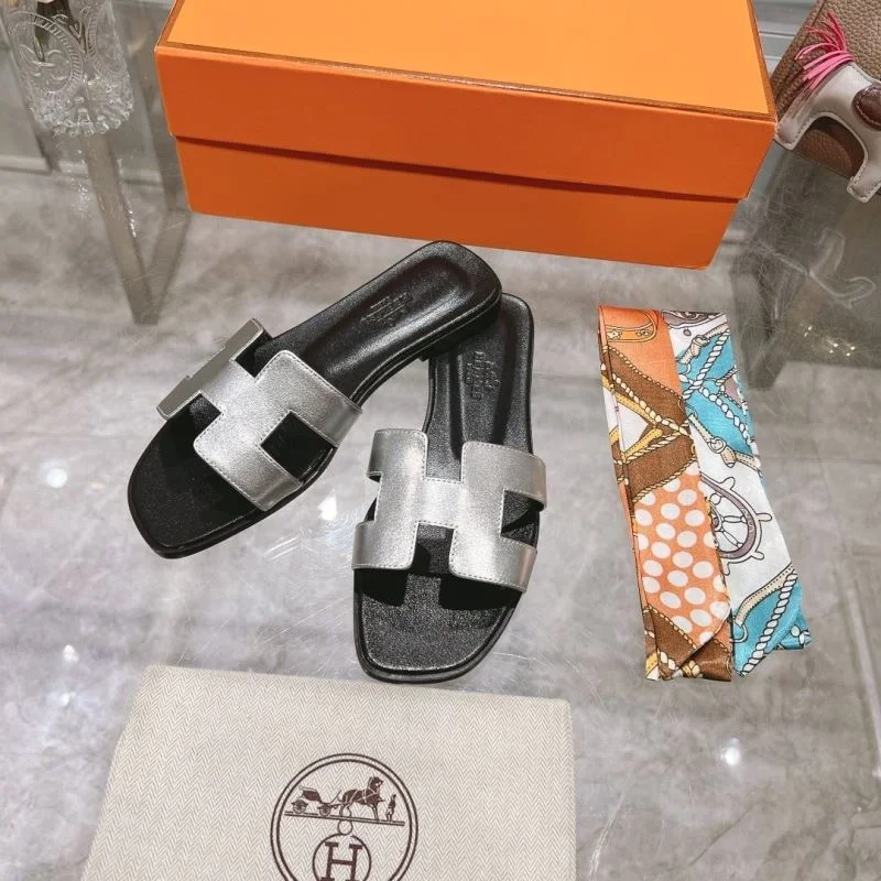 Inexpensive Hermes Slippers