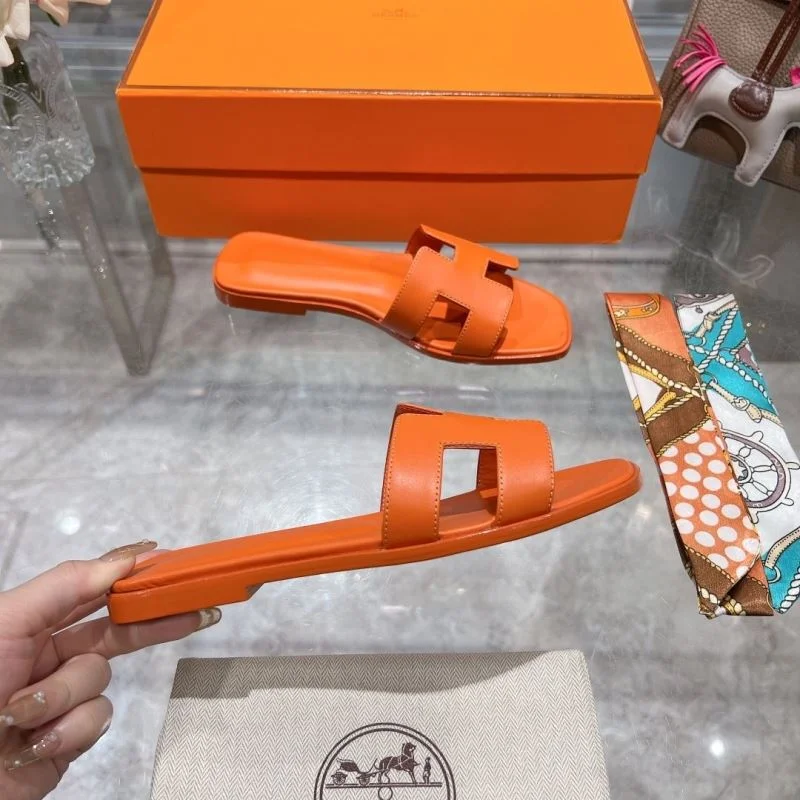 Cut-rate Hermes Slippers