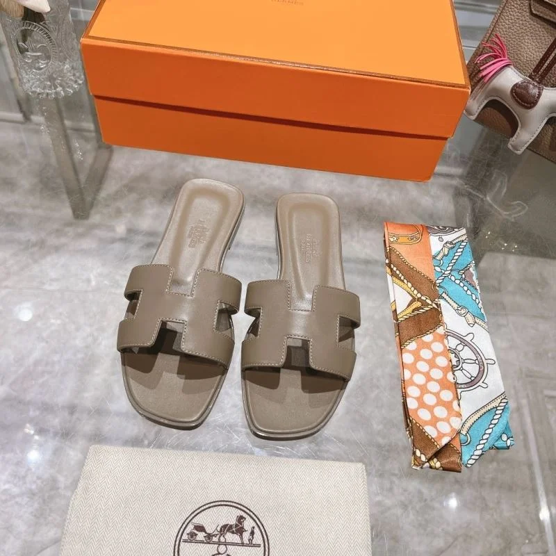 Hermes Slippers