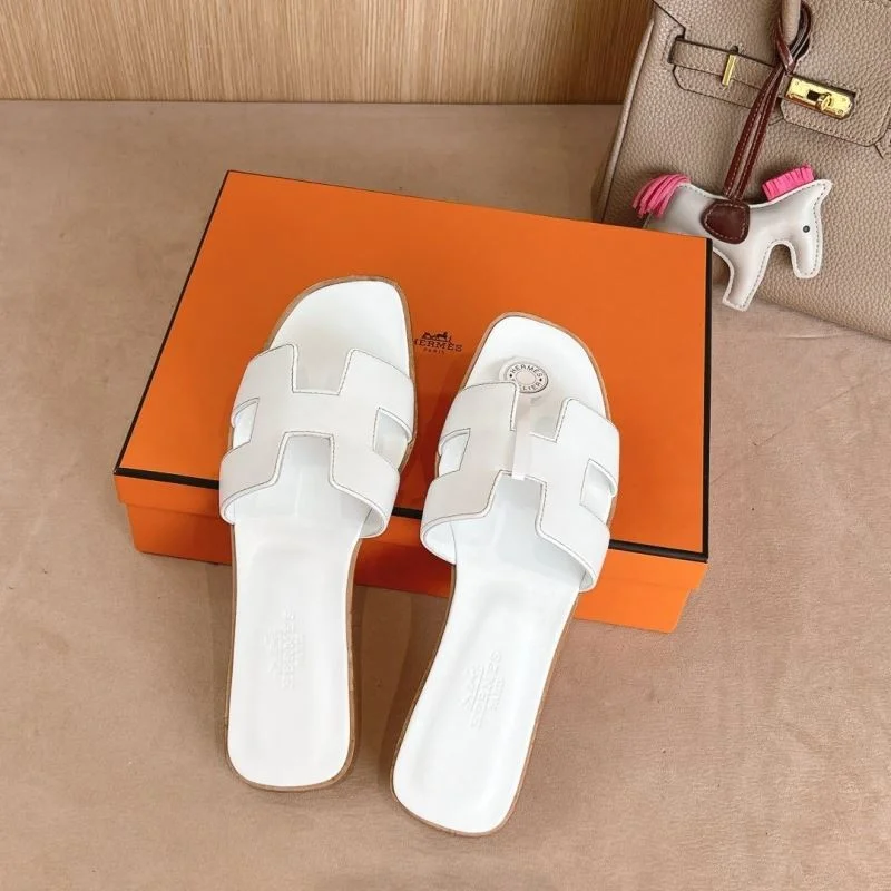 Exact replica Hermes Slippers