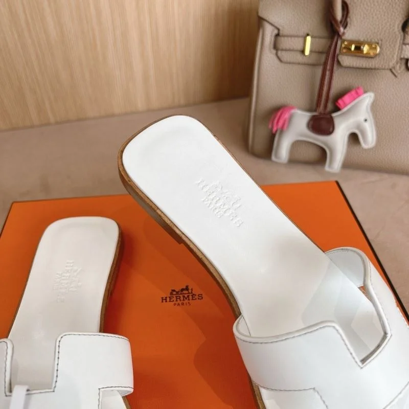 Exact replica Hermes Slippers