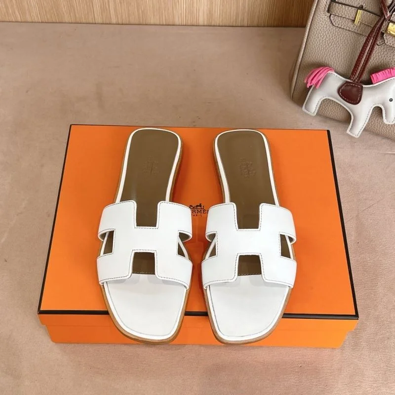 Hermes Slippers