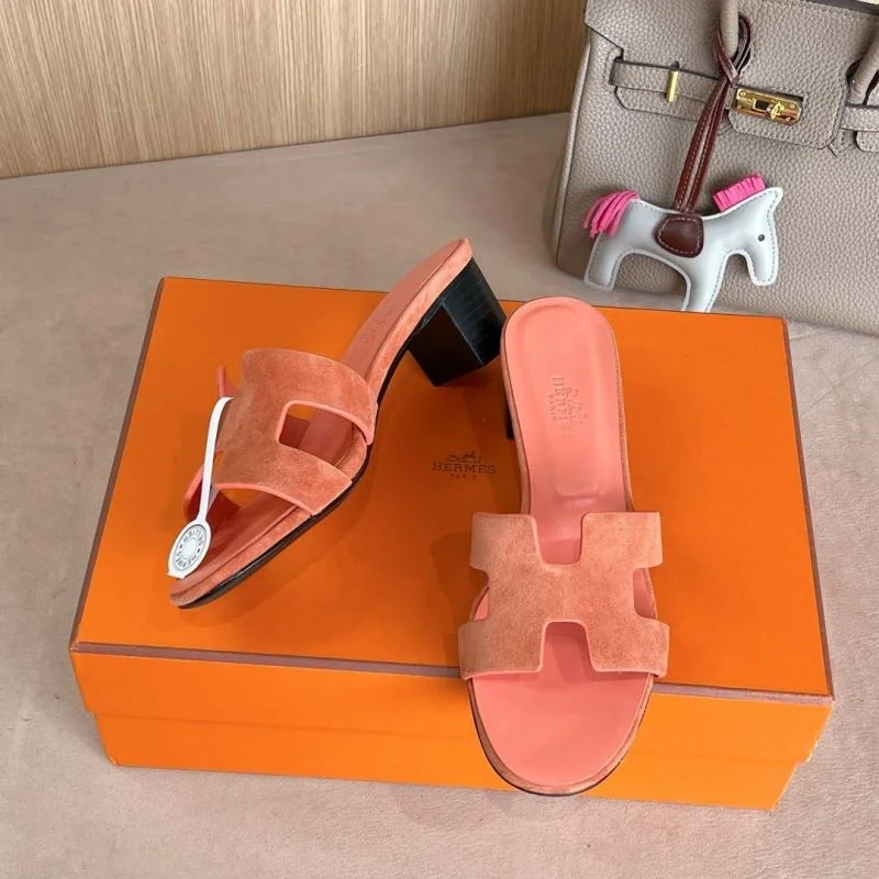 Inexpensive Hermes Slippers