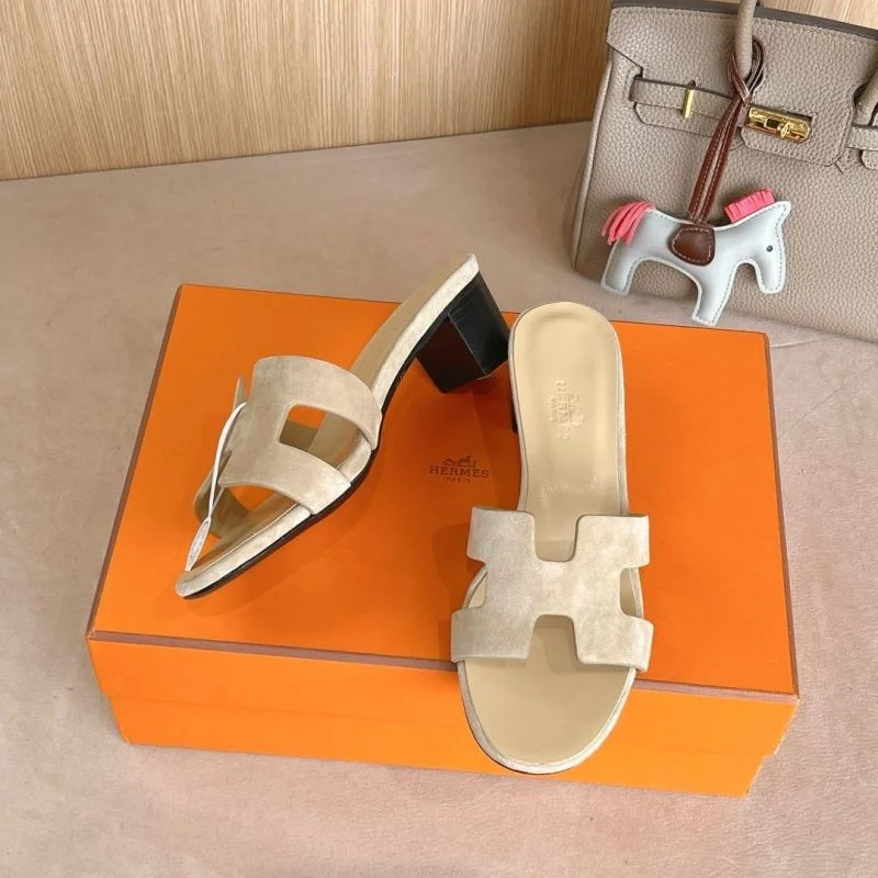 Inexpensive Hermes Slippers