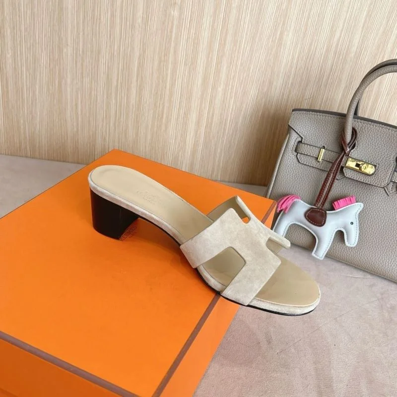 Inexpensive Hermes Slippers