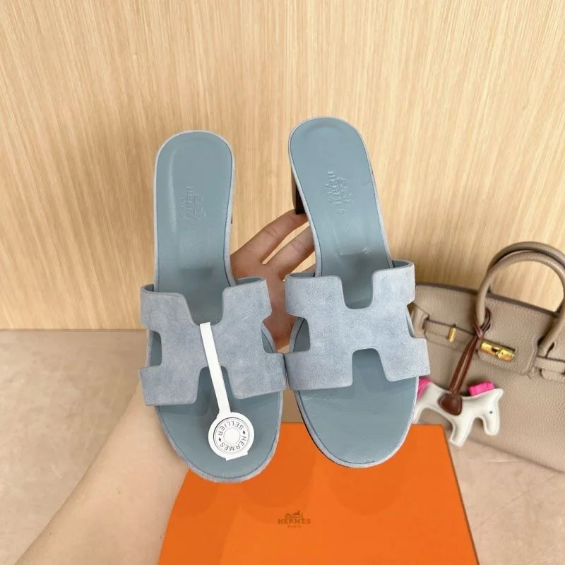 Cut-rate Hermes Slippers