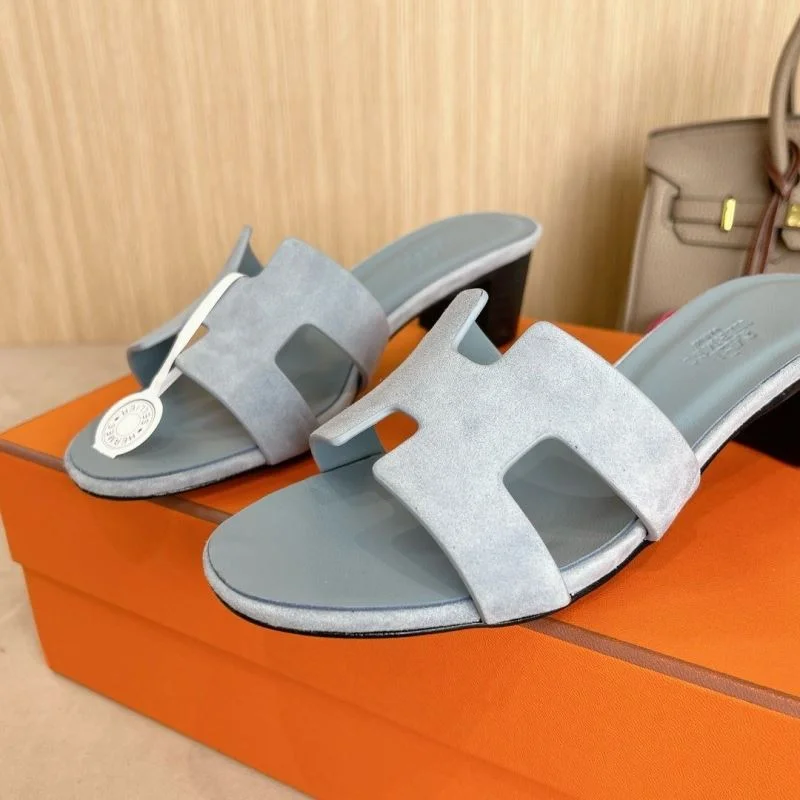Cut-rate Hermes Slippers