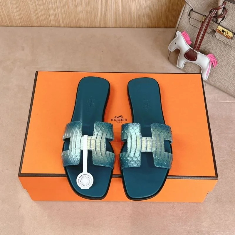 Hermes Slippers