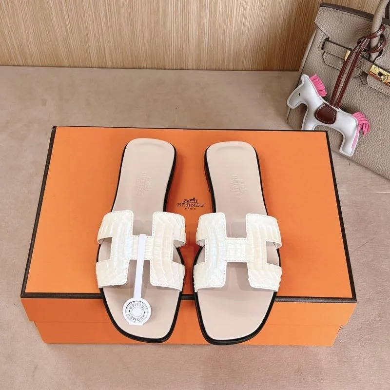 Hermes Slippers