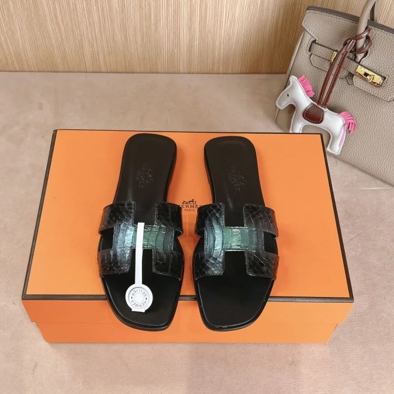 Hermes Slippers