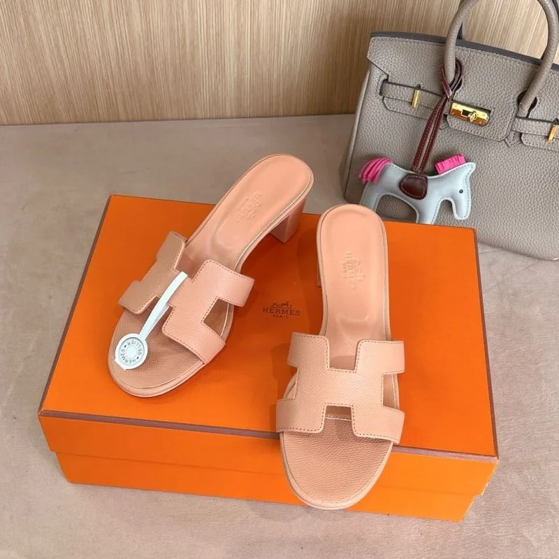 Value-priced Hermes Slippers