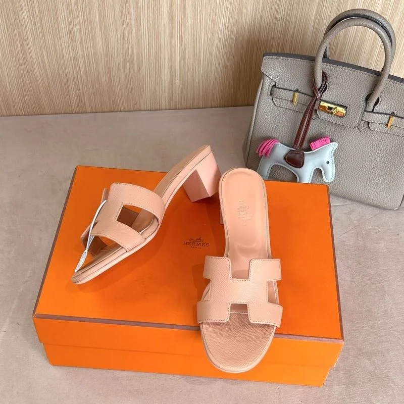 Value-priced Hermes Slippers