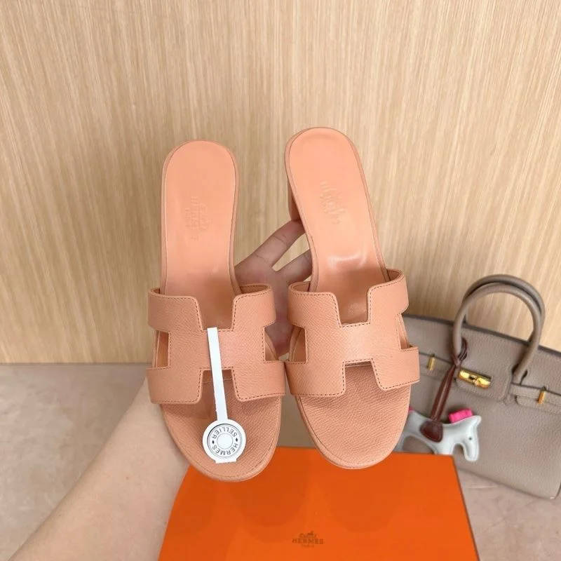 Value-priced Hermes Slippers