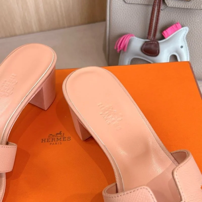 Value-priced Hermes Slippers
