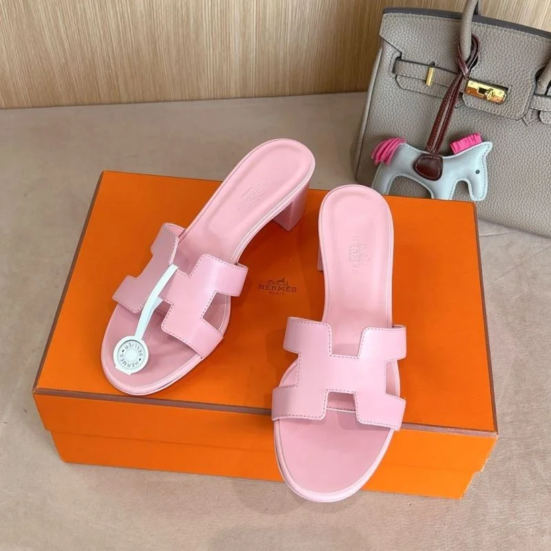 Value-priced Hermes Slippers