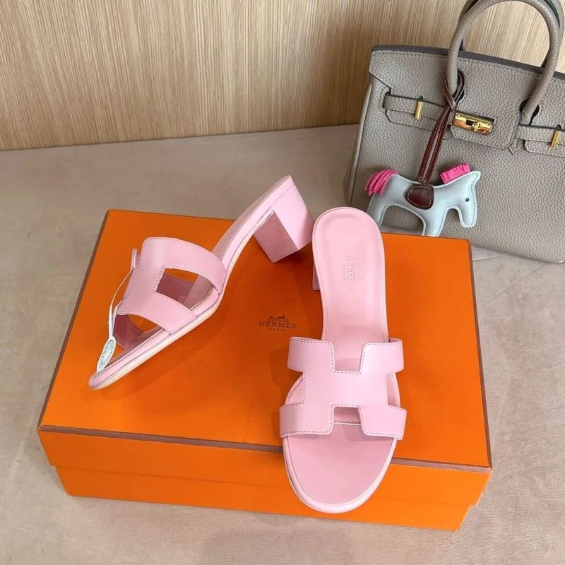 Value-priced Hermes Slippers
