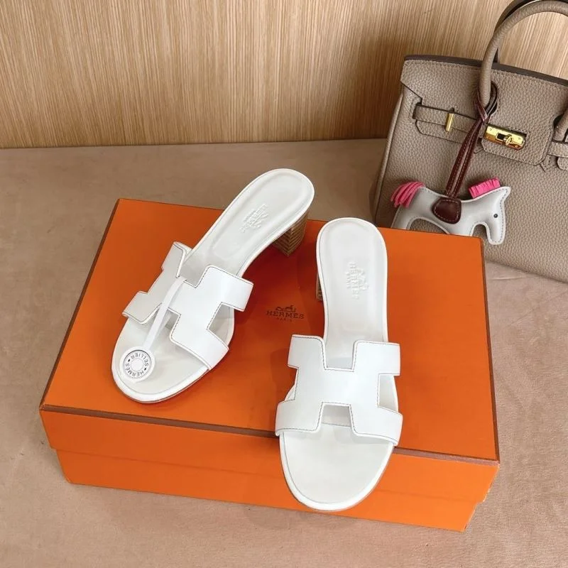 Accurate model Hermes Slippers