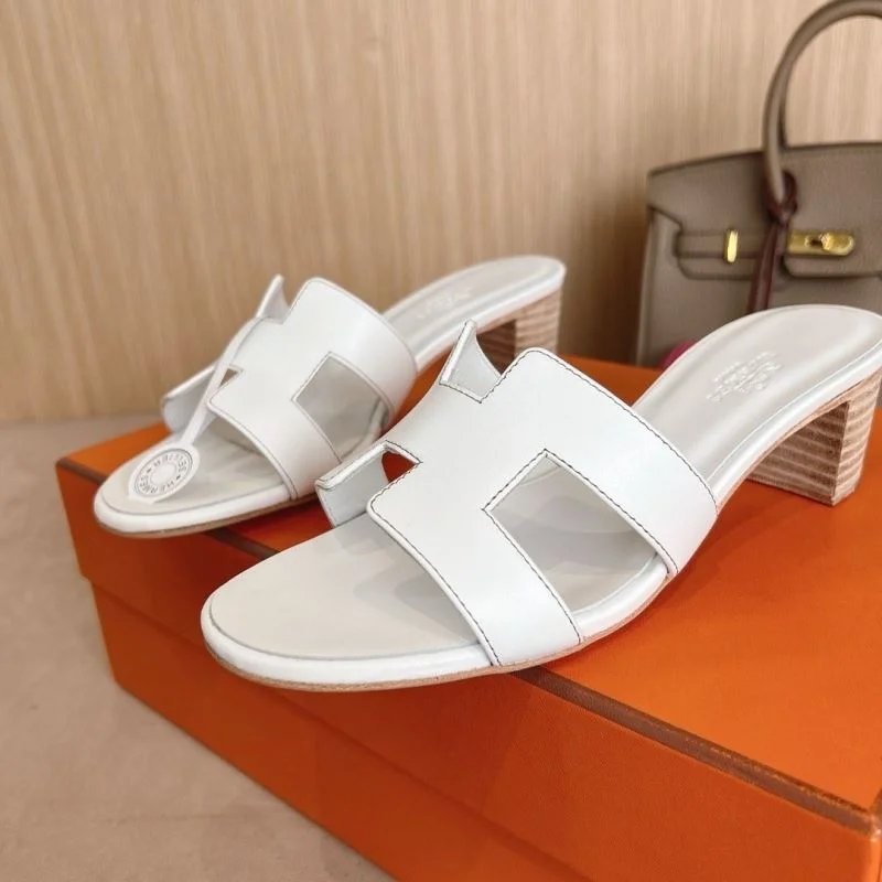 Accurate model Hermes Slippers