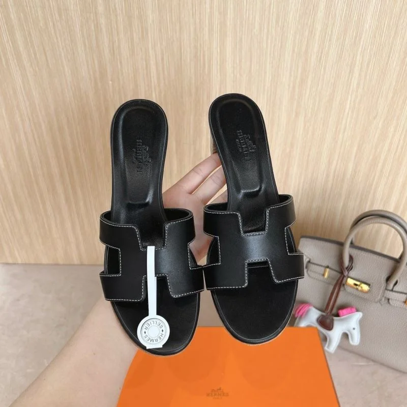 Exact replica Hermes Slippers