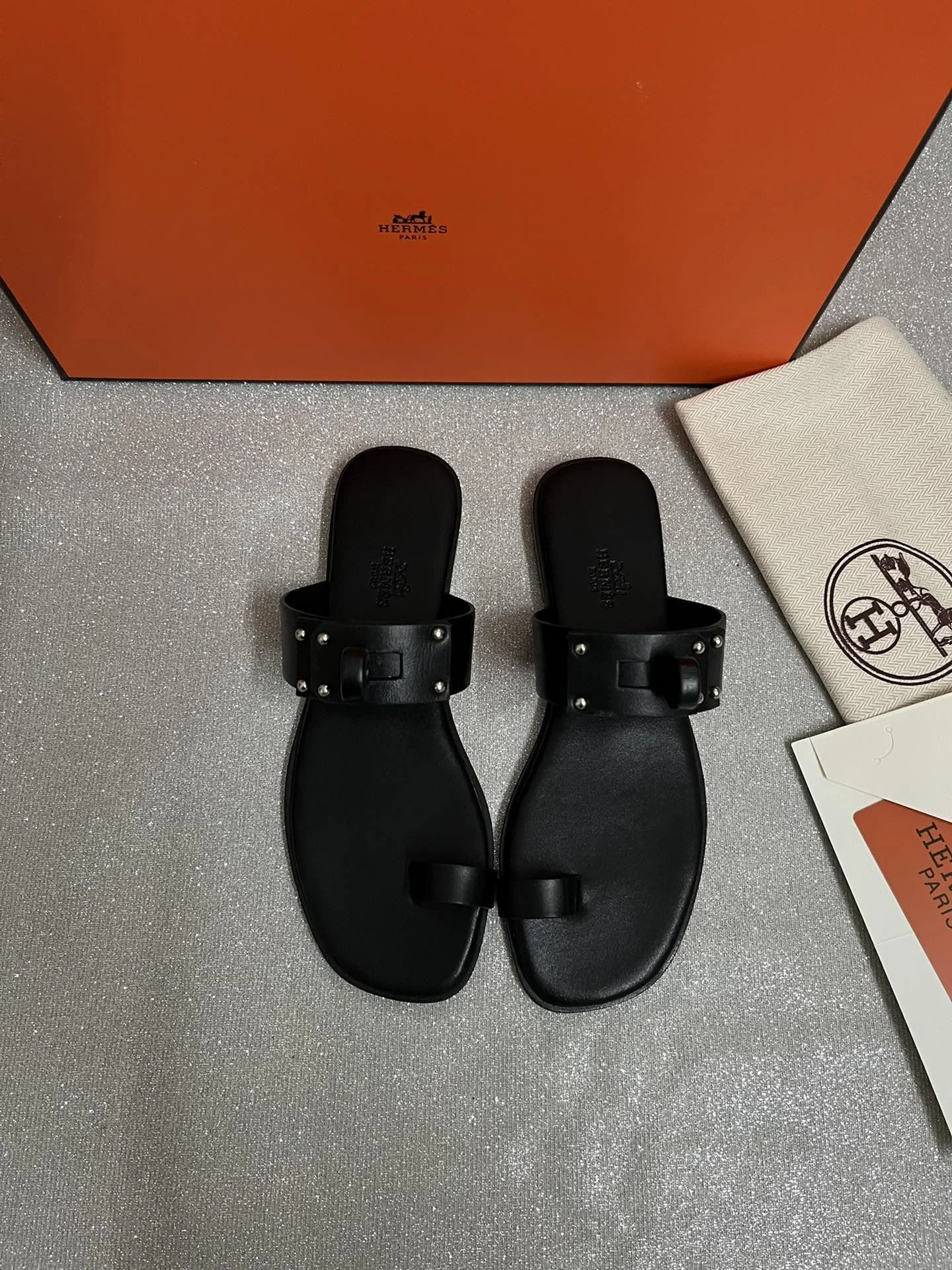 Hermes Slippers