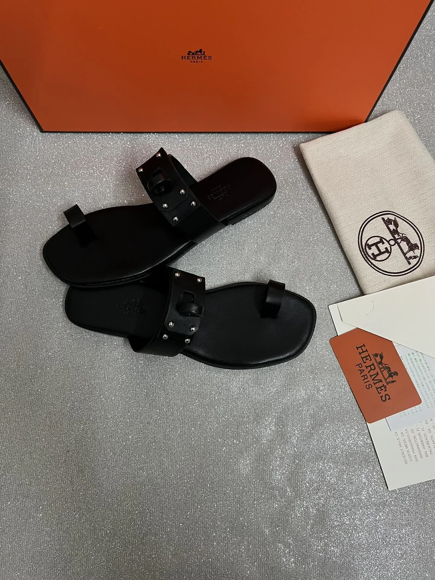 Bargain Hermes Slippers