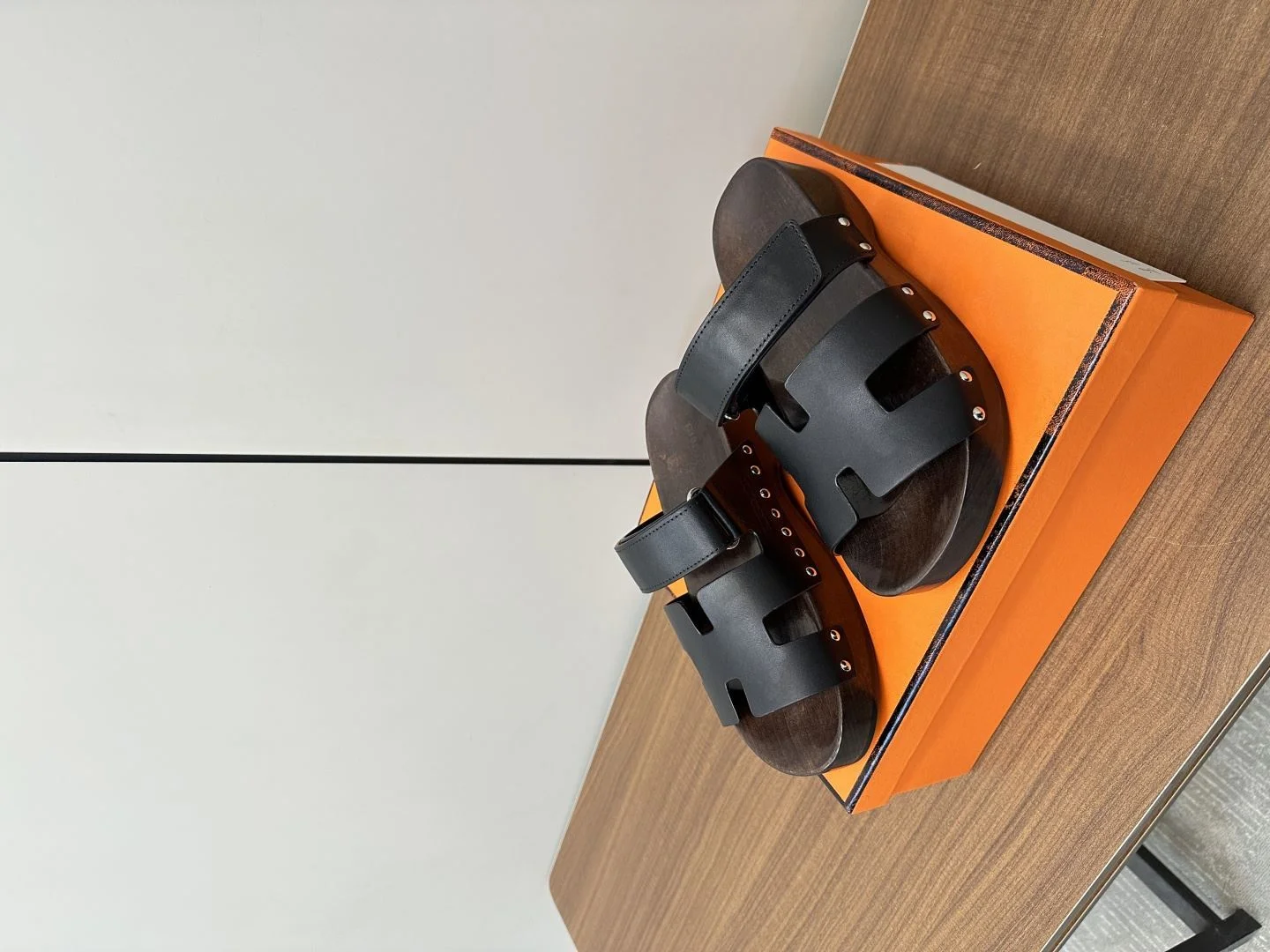 Value-priced Hermes Slippers