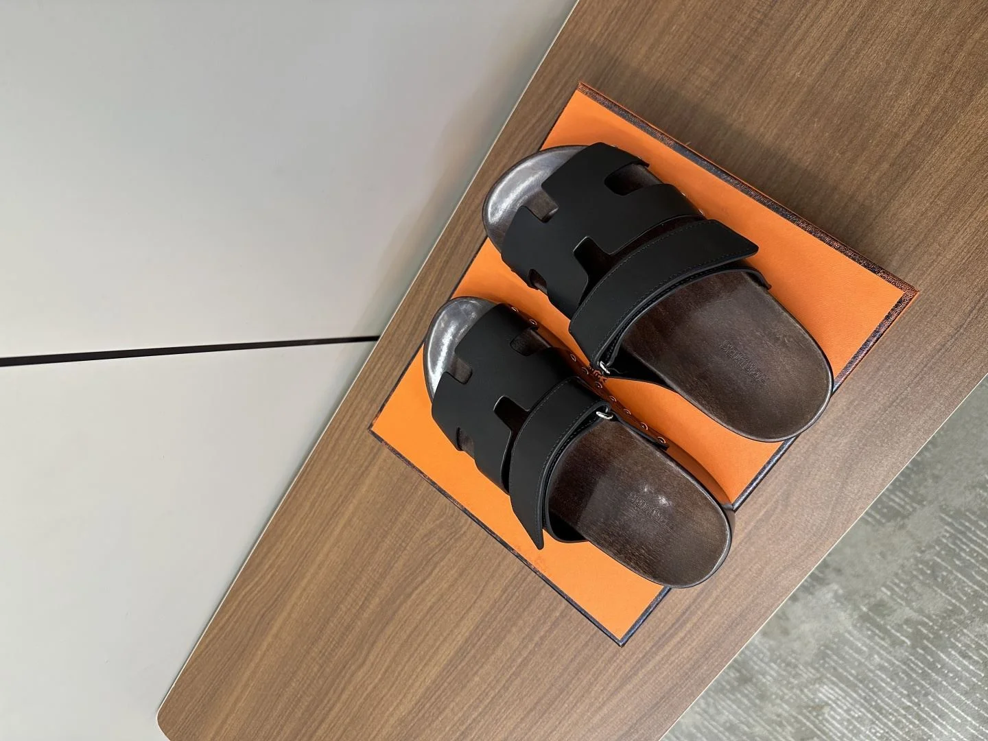 Value-priced Hermes Slippers