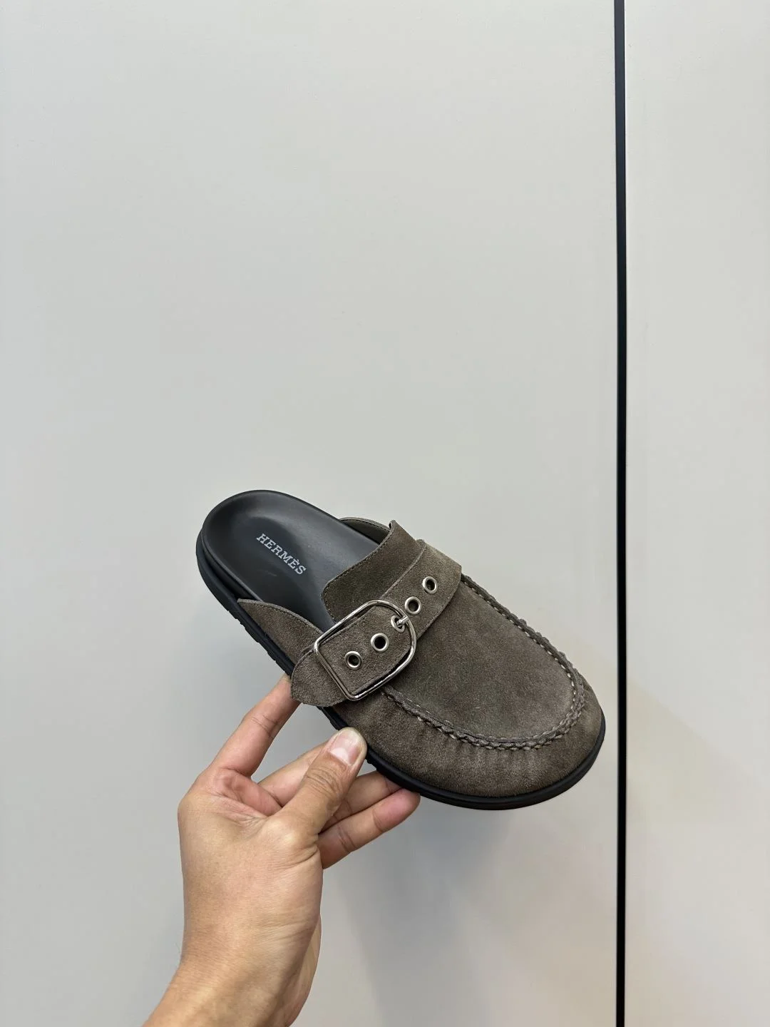 Economical Hermes Slippers