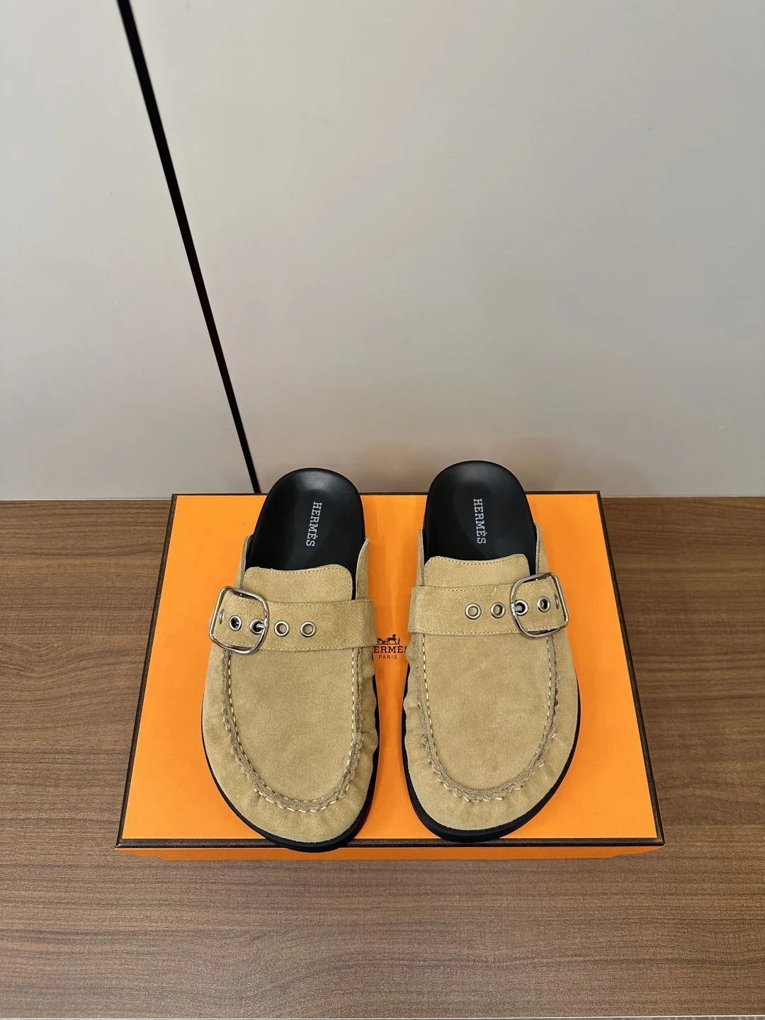 Hermes Slippers