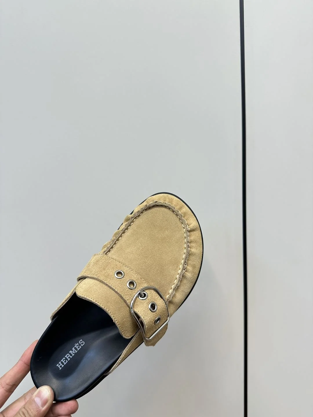 Affordable Hermes Slippers