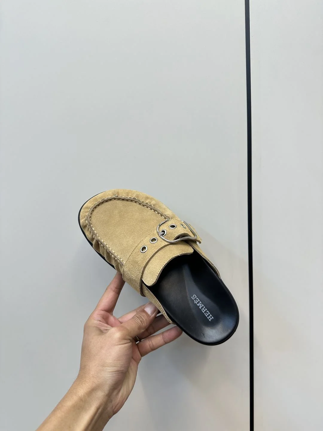 Affordable Hermes Slippers
