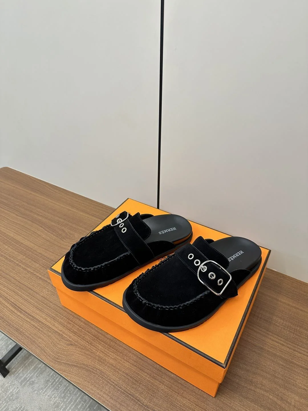 Precise copy Hermes Slippers