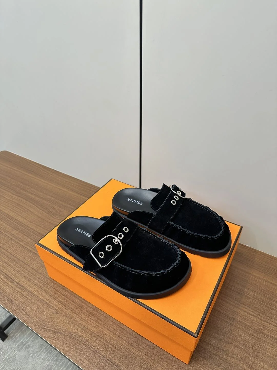 Precise copy Hermes Slippers