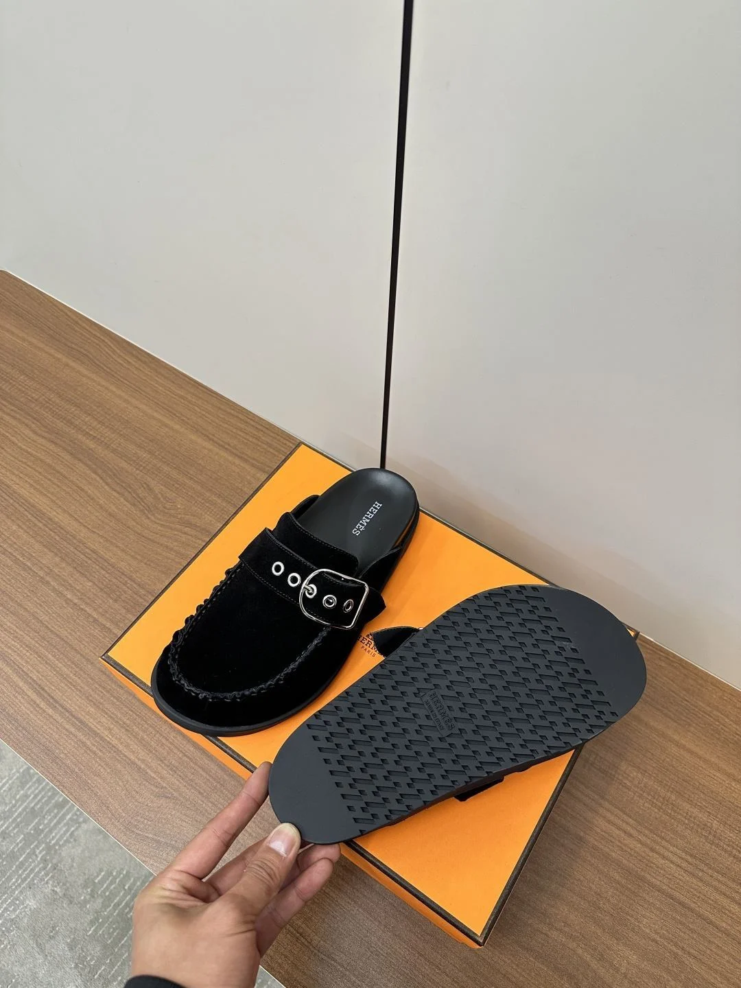 Precise copy Hermes Slippers