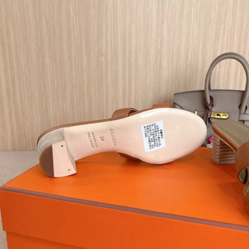 Accurate model Hermes Slippers