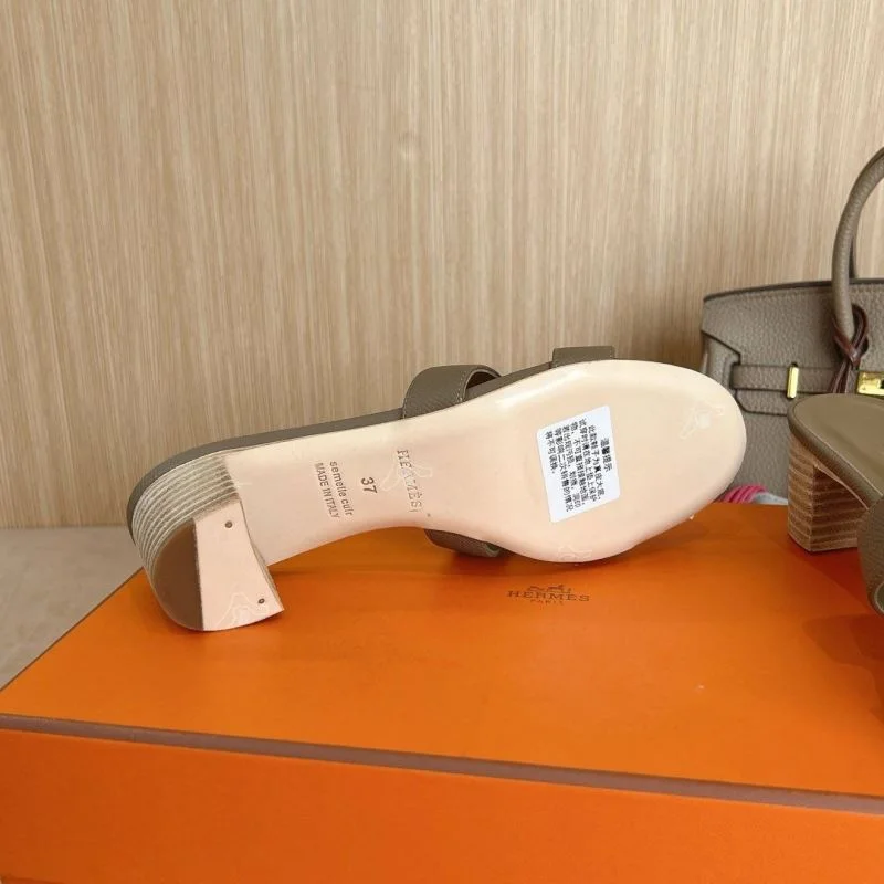 Exact replica Hermes Slippers