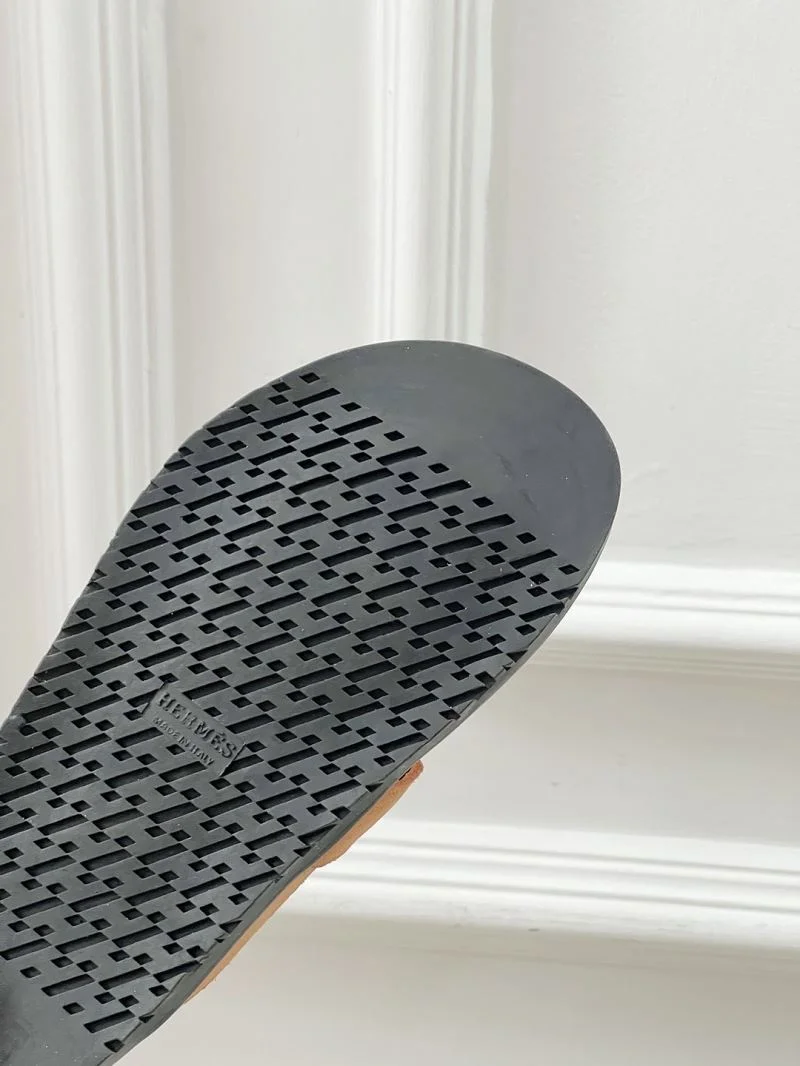 Bargain Hermes Slippers