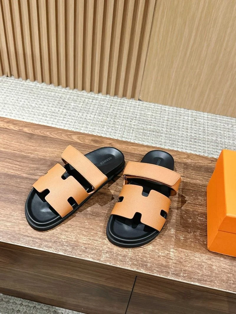 Accurate model Hermes Slippers